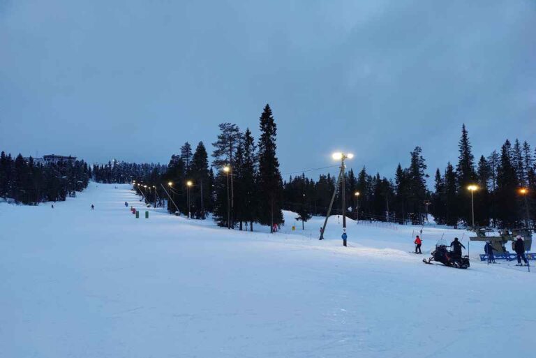 Iso-Syötteen laskettelukeskus on Suomen eteläisin tunturi - Kohteena ...